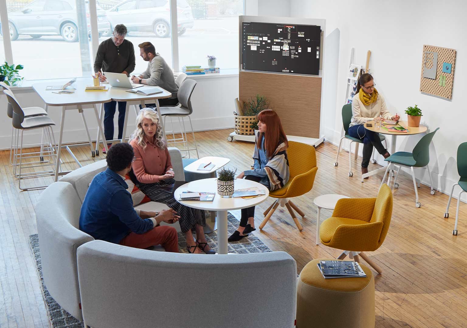 How Dealer Designers Offer Unique Expertise to the Design Process