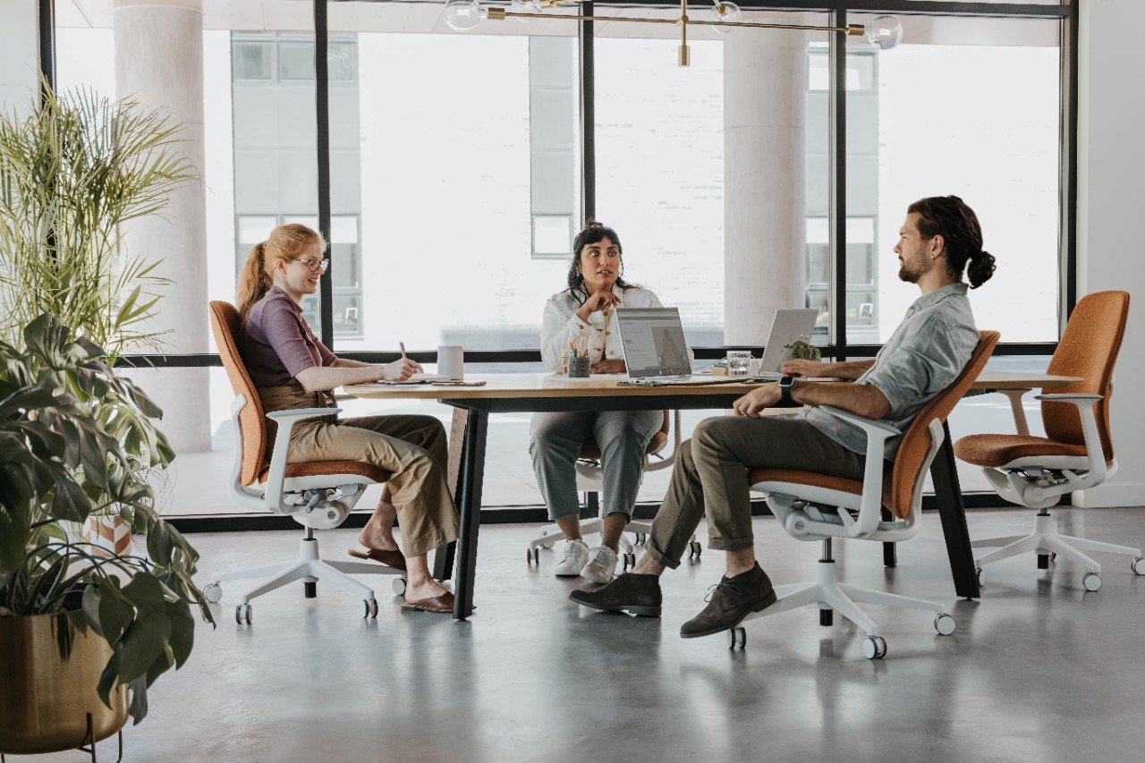 7 Smart Office Furniture Ideas to Boost Workplace Performance